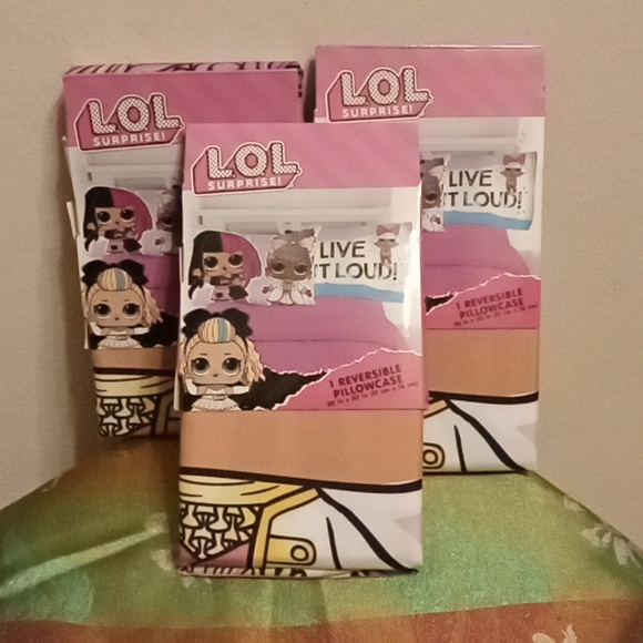 L.O.L. Surprise! | Bedding | Set Of 3 Lol Surprise Standard Size Rock ...